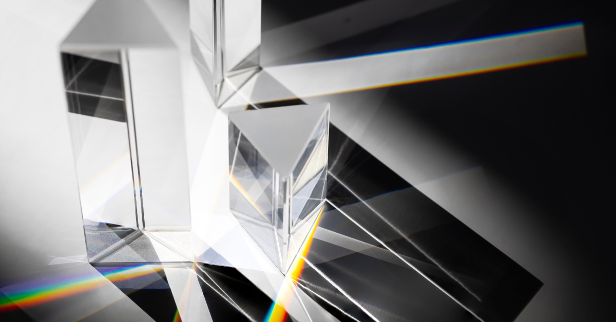 What Are Optical Beam Splitters? - Avantier Inc.