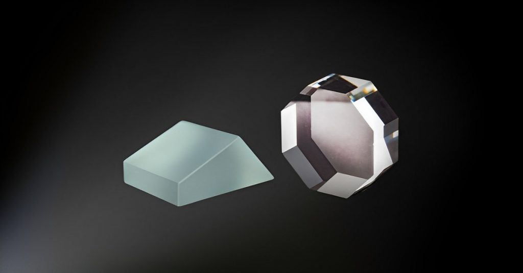 Optical Prisms - Avantier Inc.