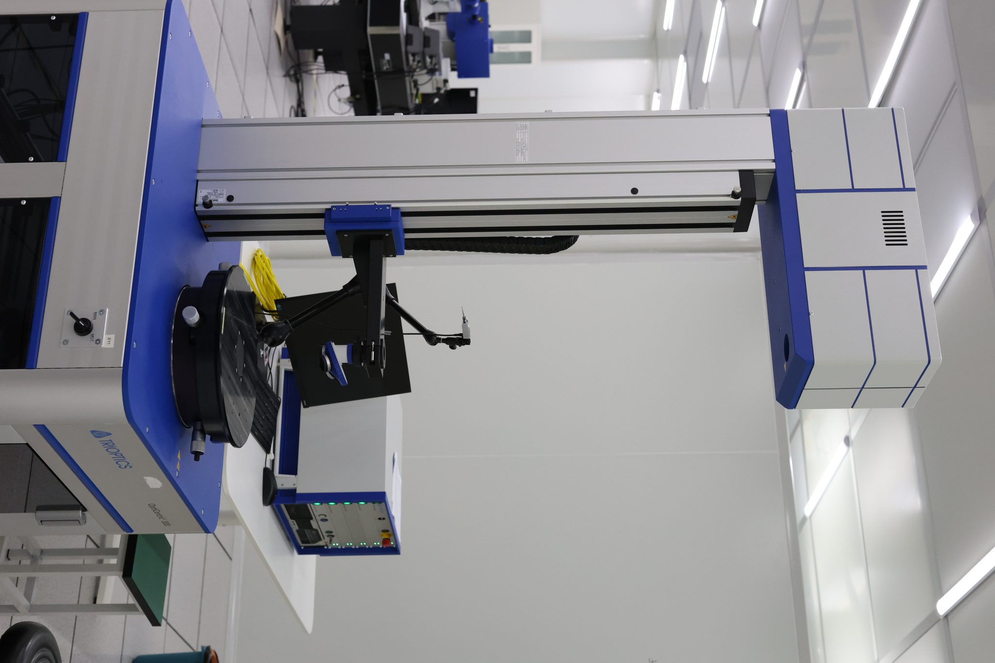 TriOptics OptiCentric - Avantier Inc.