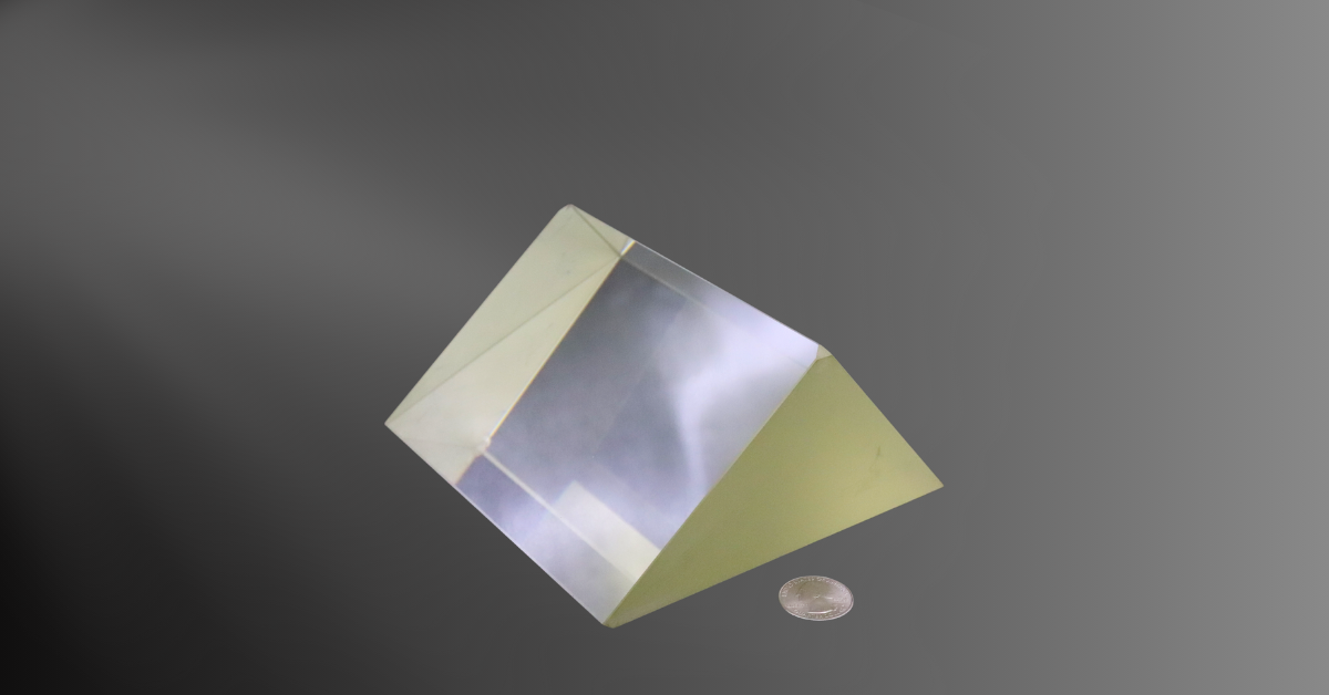 Large Prism - Avantier Inc.