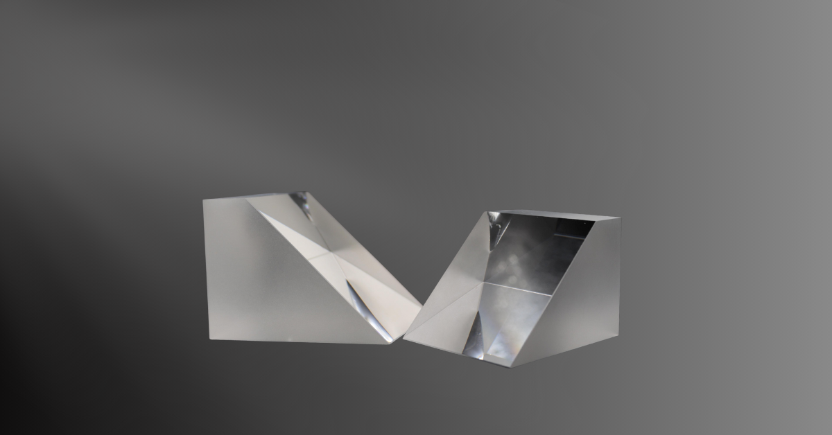 UV Fused Silica Right-Angle Prisms - Avantier Inc.