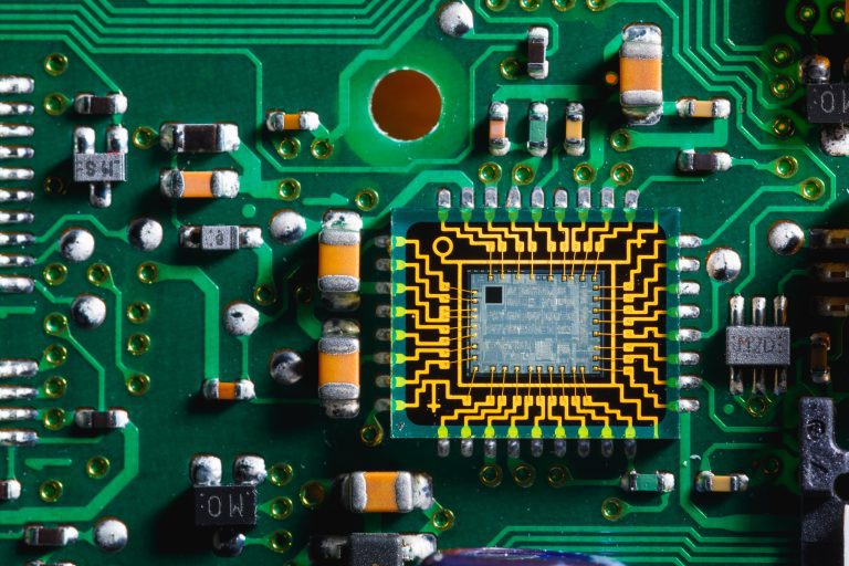 Exploring Photonic Integrated Circuits & Optical ICs | Avantier