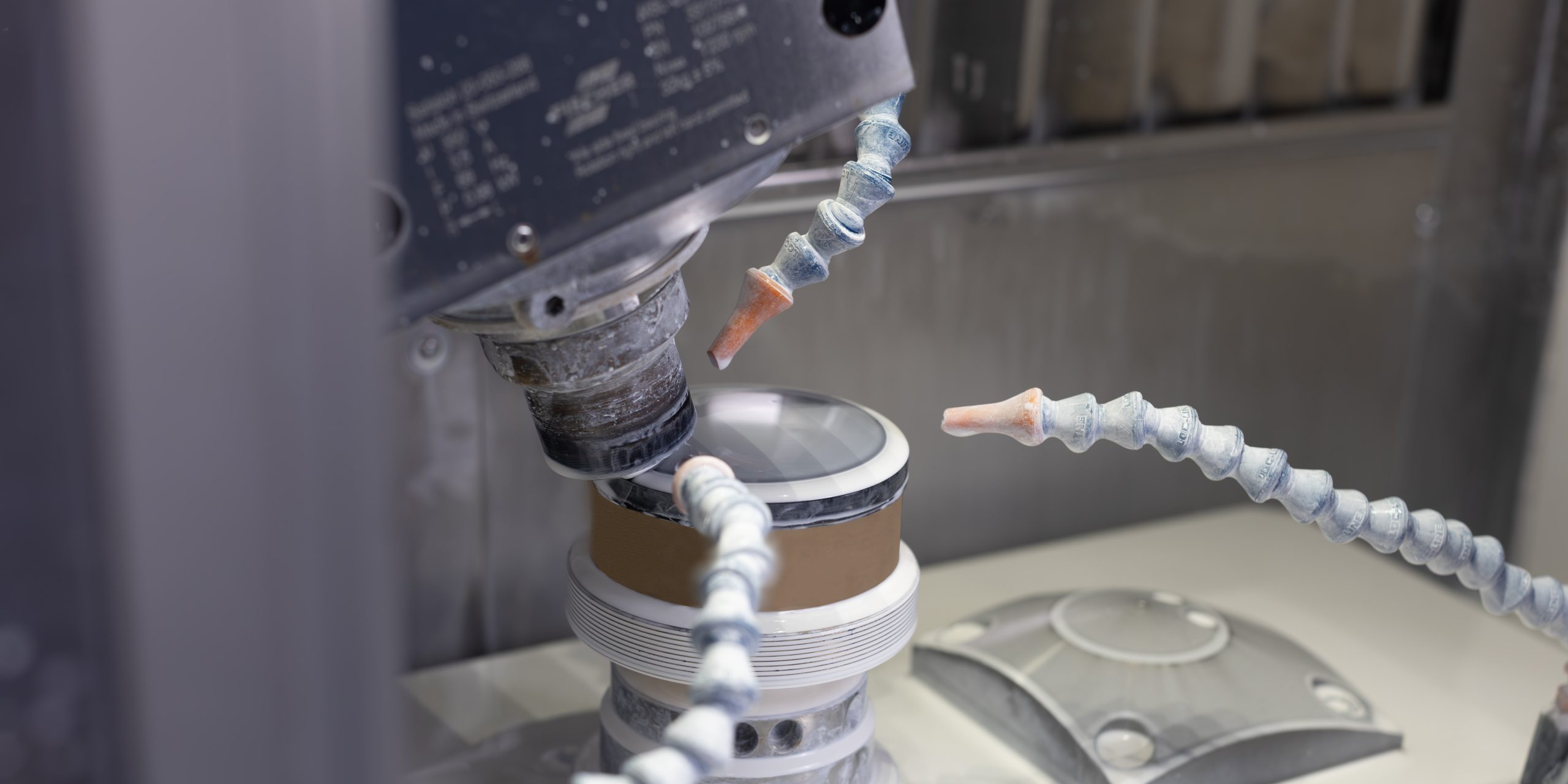 Spherical lens and Aspheric Manufacturing - Avantier Inc.