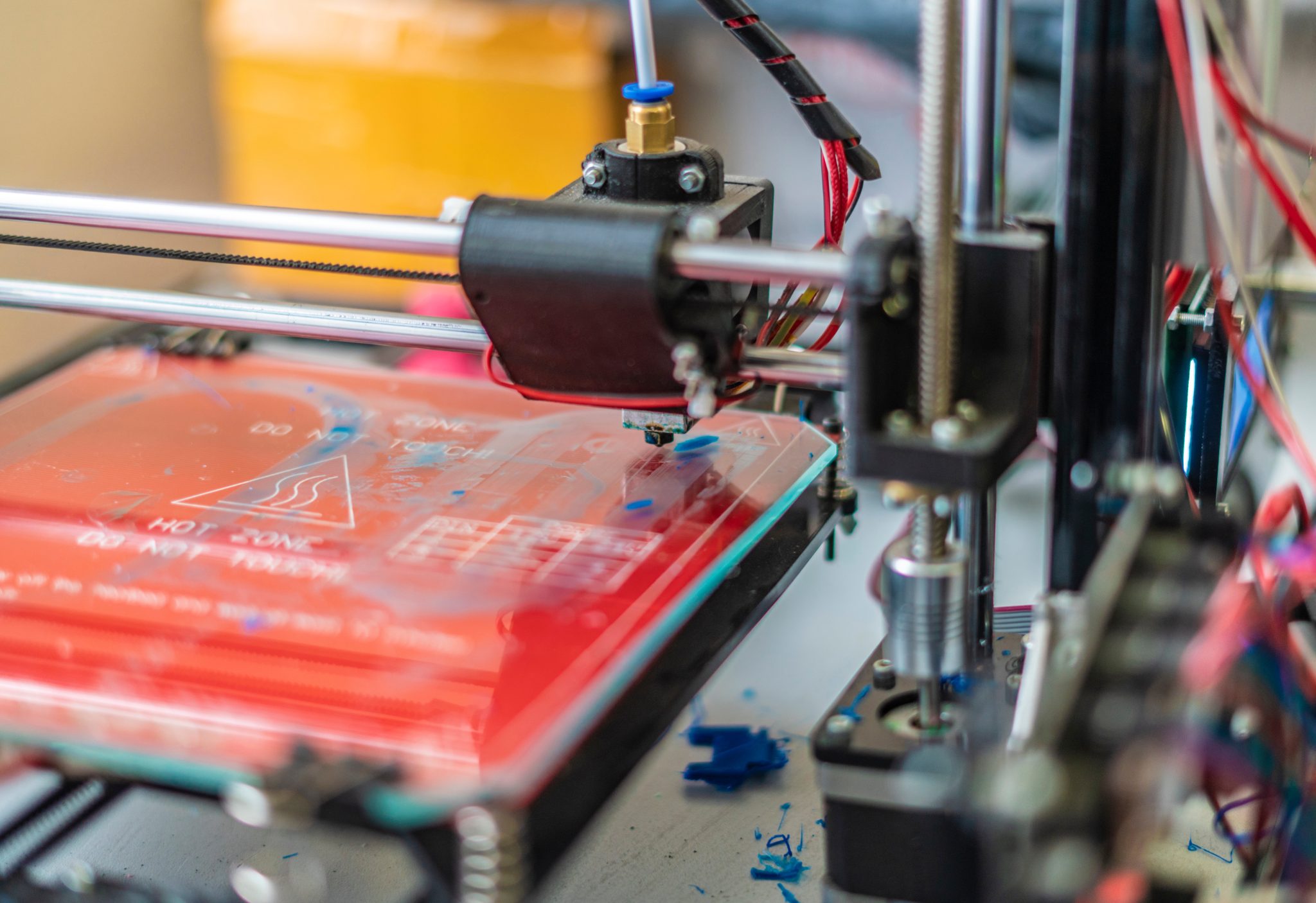 Micro- and Nano-Scale 3D Printed Microlenses - Avantier Inc.